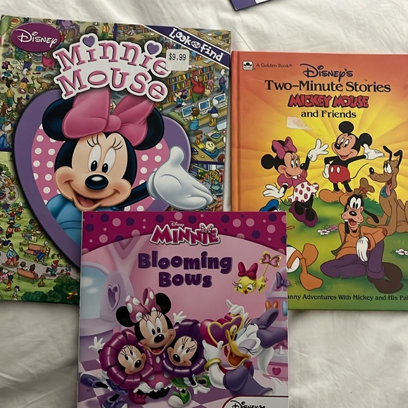 Disney | Other | Disney Minnie Mouse Book Bundle | Poshmark